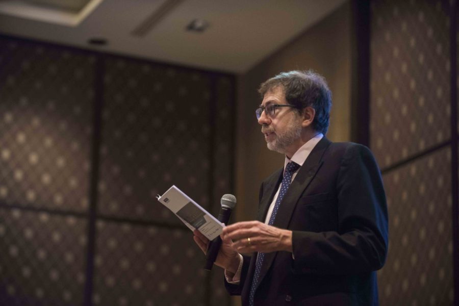 "Conversation avec Claude Bruderlein" by L'Humanitaire dans tous ses ...