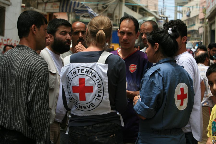 Seven tips to manage pressure during humanitarian negotiations